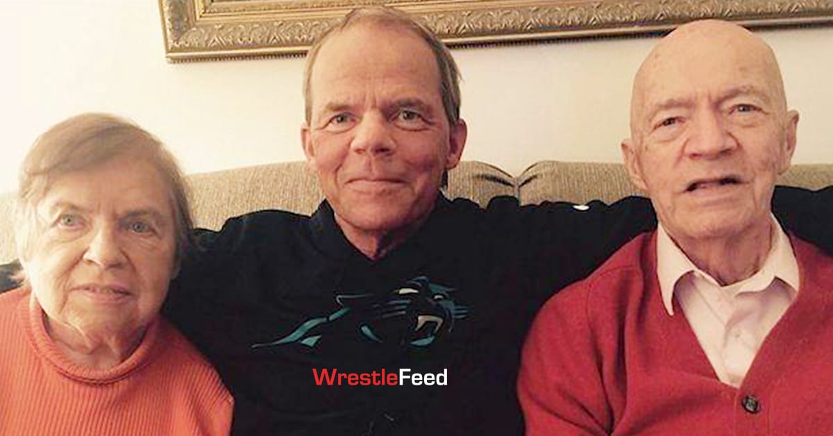 Lex Luger Able To Walk To A Degree Because Of DDP - WWF Old School
