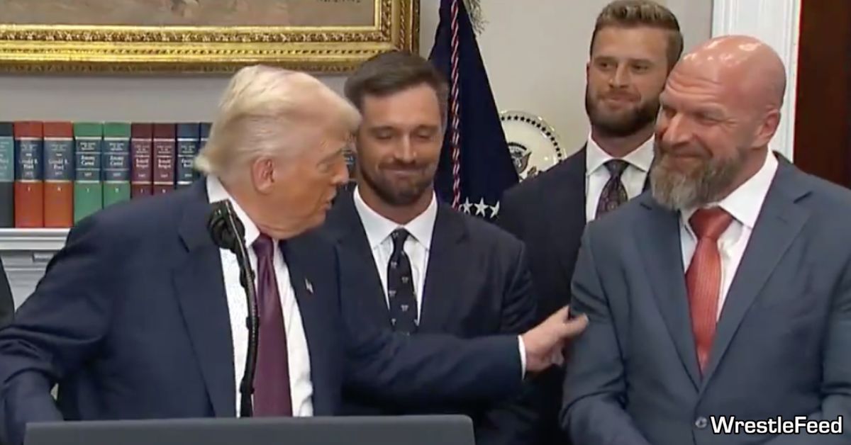 Donald Trump Praises Triple H at the White House (Video) - WWF Old School
