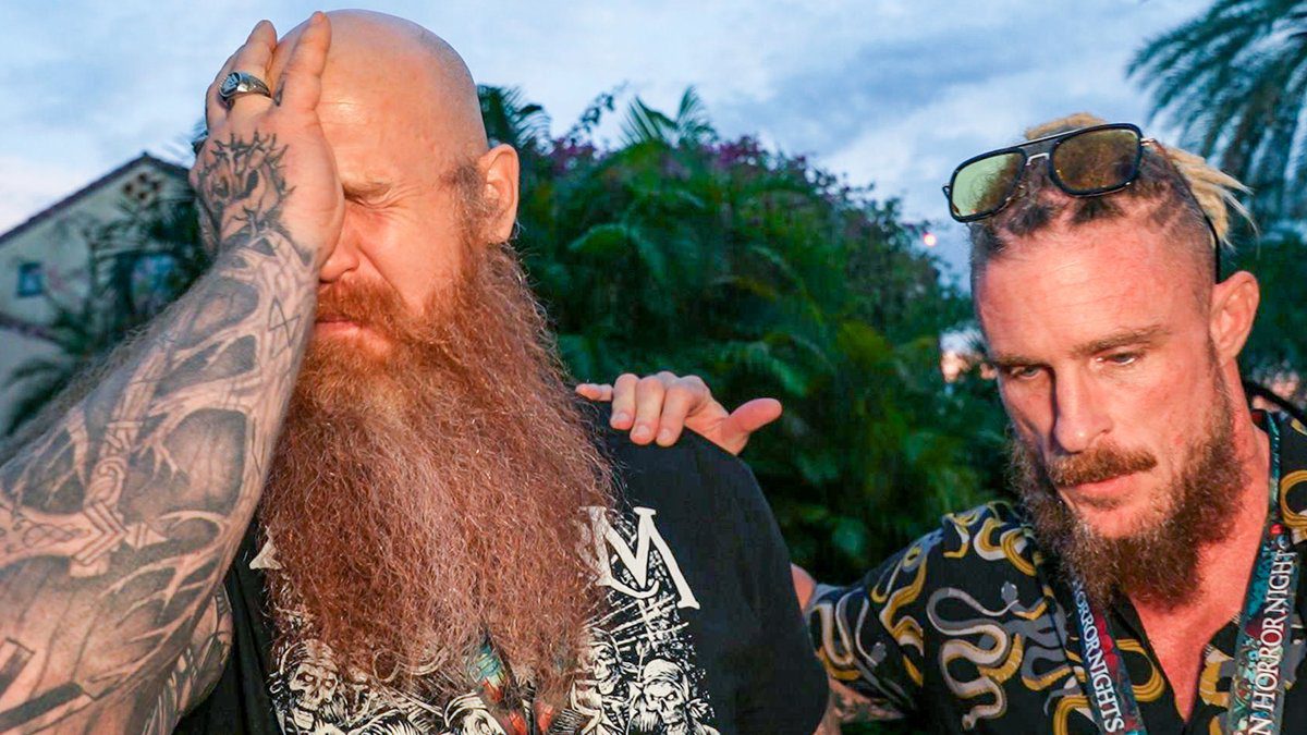 Erick Rowan Breaks Down At Halloween Horror Nights (Video) - WWF Old School